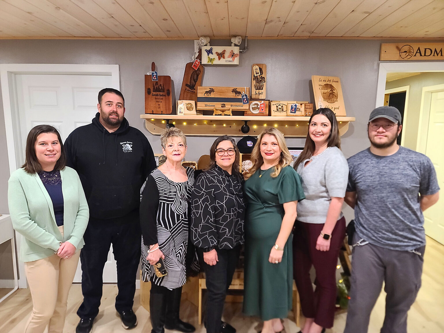 Alleyn-et-Cawood inaugure sa boutique de cadeaux et son nouveau conseil ...