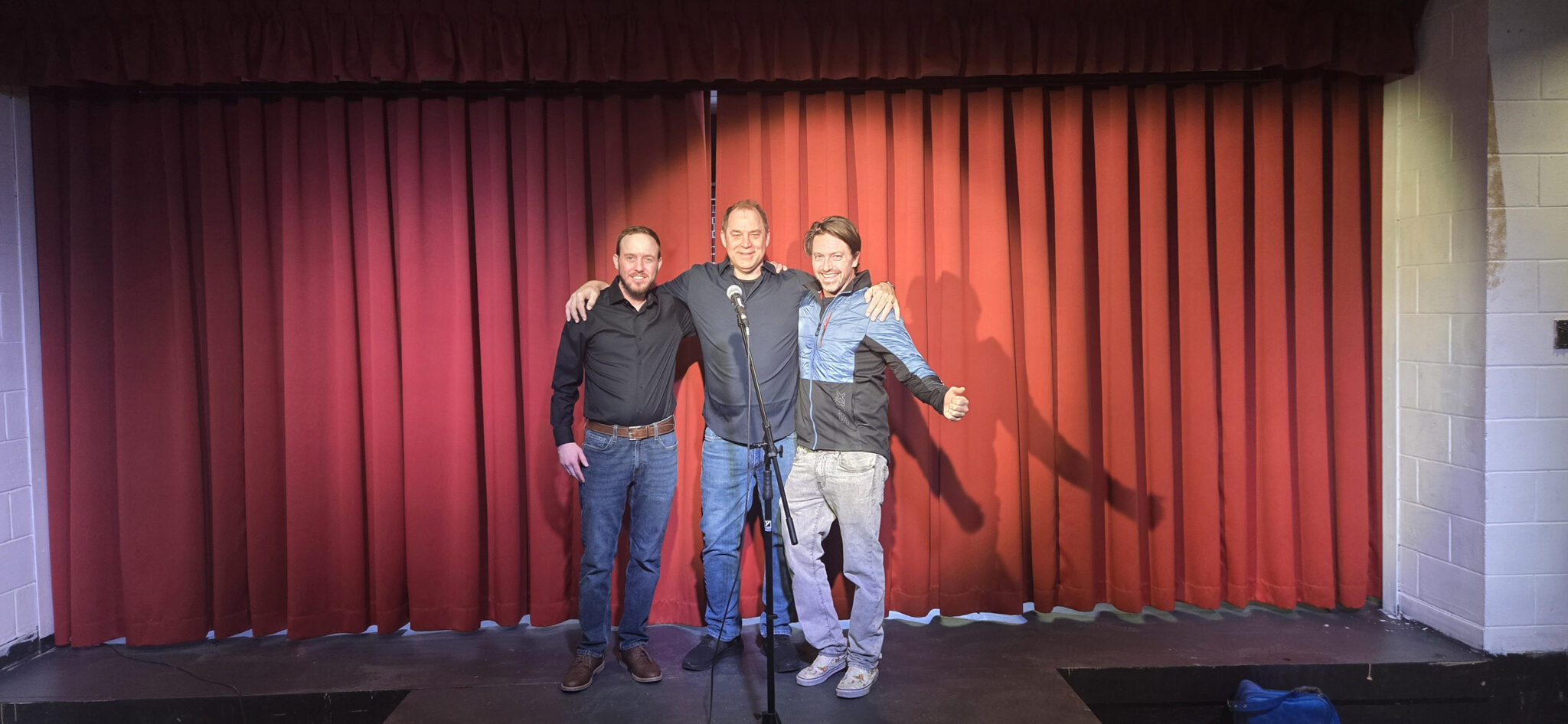 Une levée de fonds Rotary amène une soirée d'humour à guichets fermés à ...